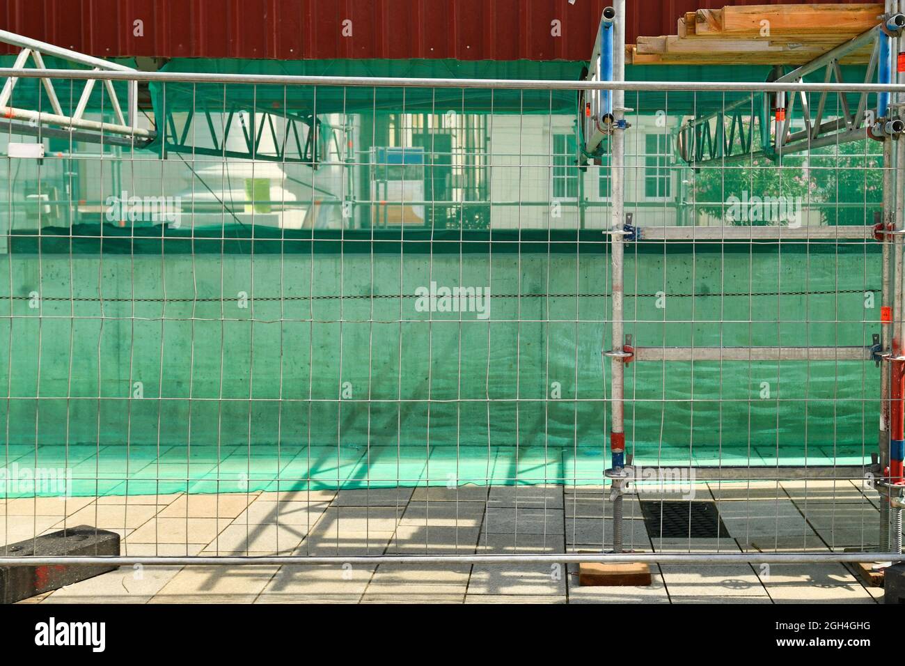 Construction site protection hi-res stock photography and images - Alamy