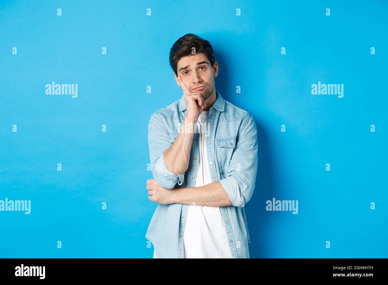 Unamused face hi-res stock photography and images - Alamy