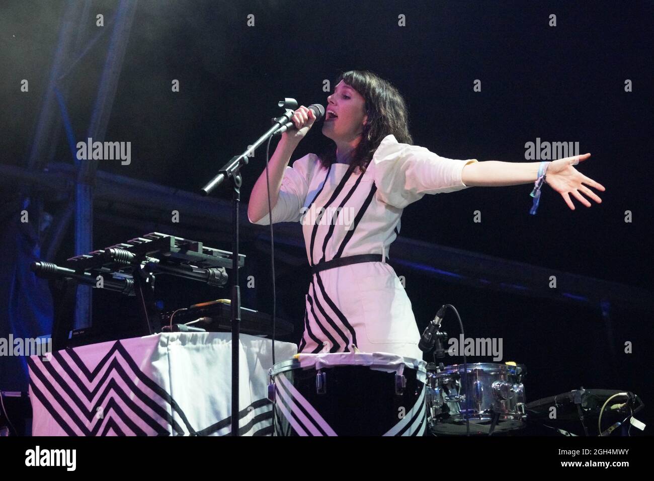 Dorset, UK. September 5th, 2021. Anna Meredith performing at the 2021 ...