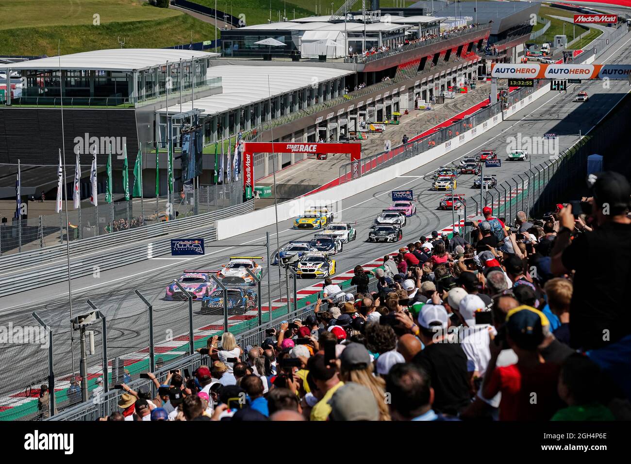 Spielberg: DTM Red Bull Ring 2021, (Photo by Hoch Zwei) Start of the ...