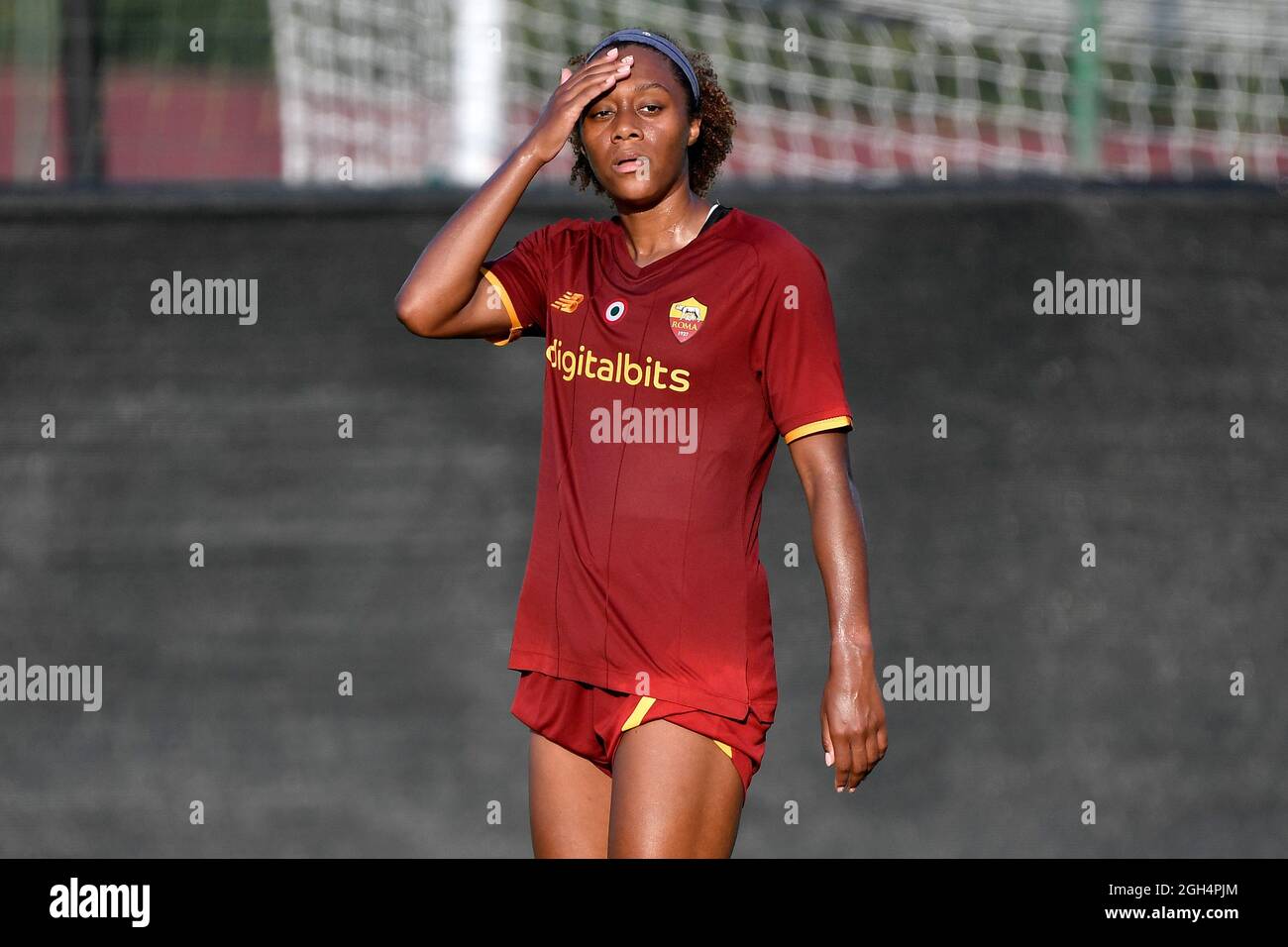 Allyson Swaby of AS Roma reacts during the Women Serie A 2021/2022 ...
