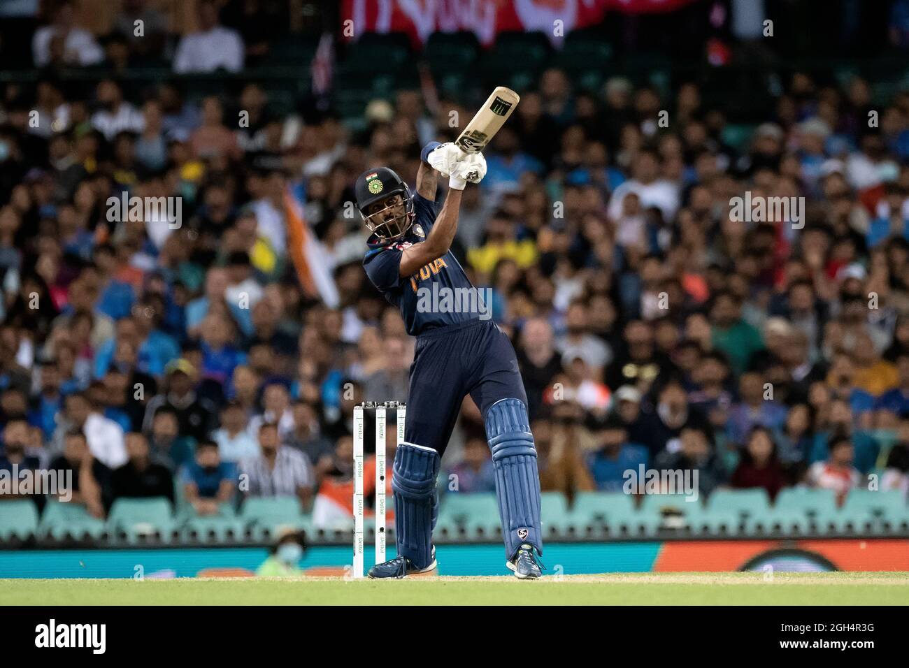 Hardik pandya hi-res stock photography and images - Alamy