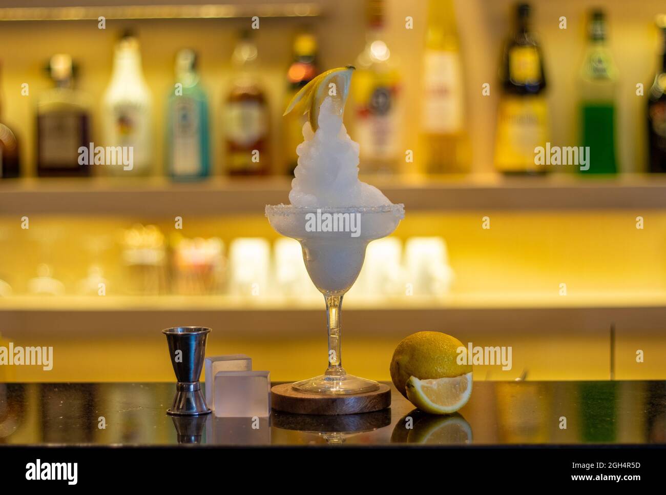 Lemon margarita hi-res stock photography and images - Alamy