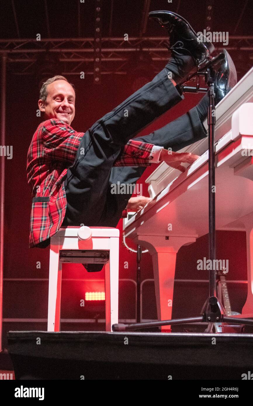 Rockabilly-Band "The Firebirds" beim Open Air Konzert am Ostra-Dome ...