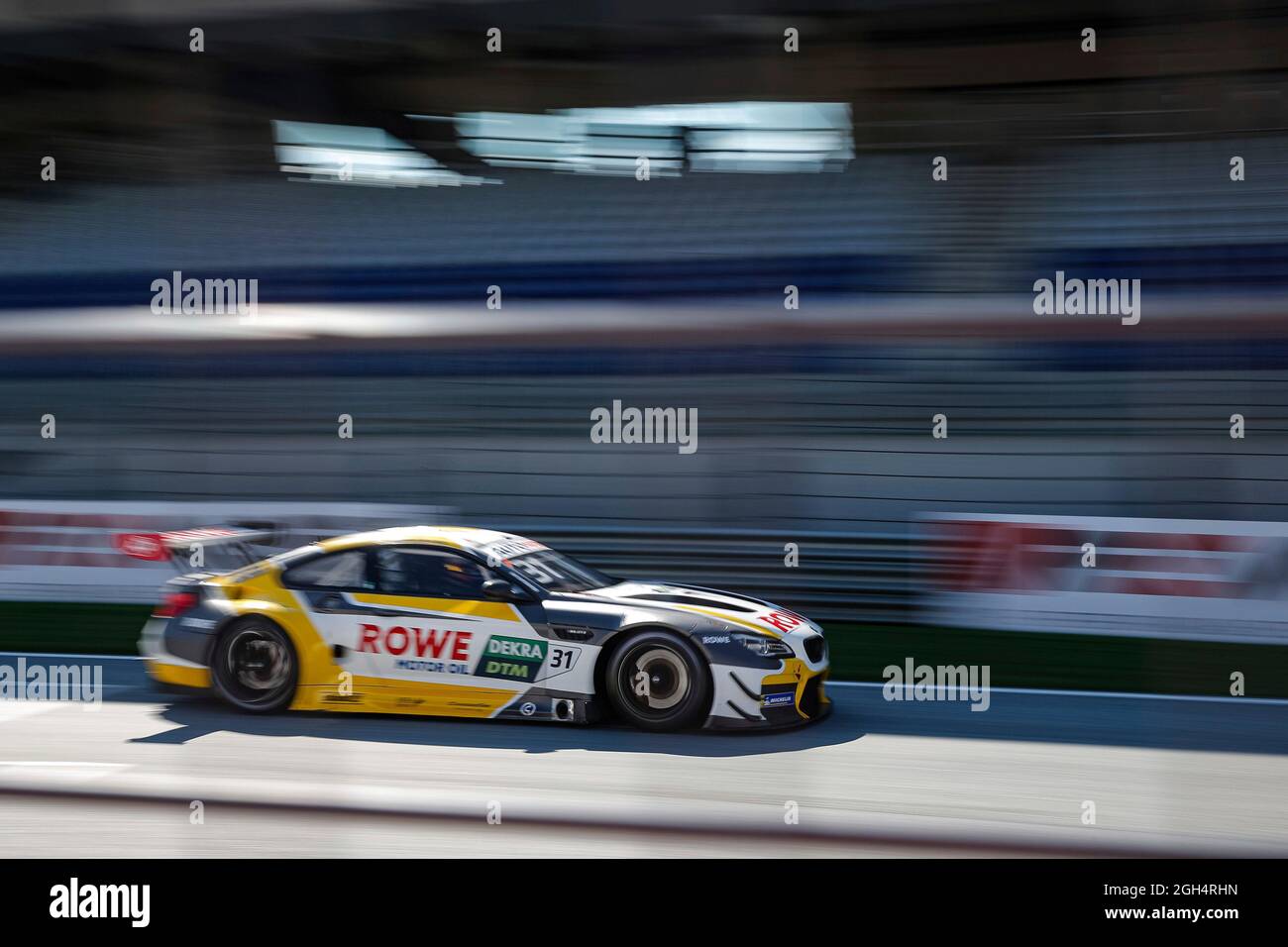 Spielberg: DTM Red Bull Ring 2021, (Photo by Hoch Zwei) 31 Sheldon van ...