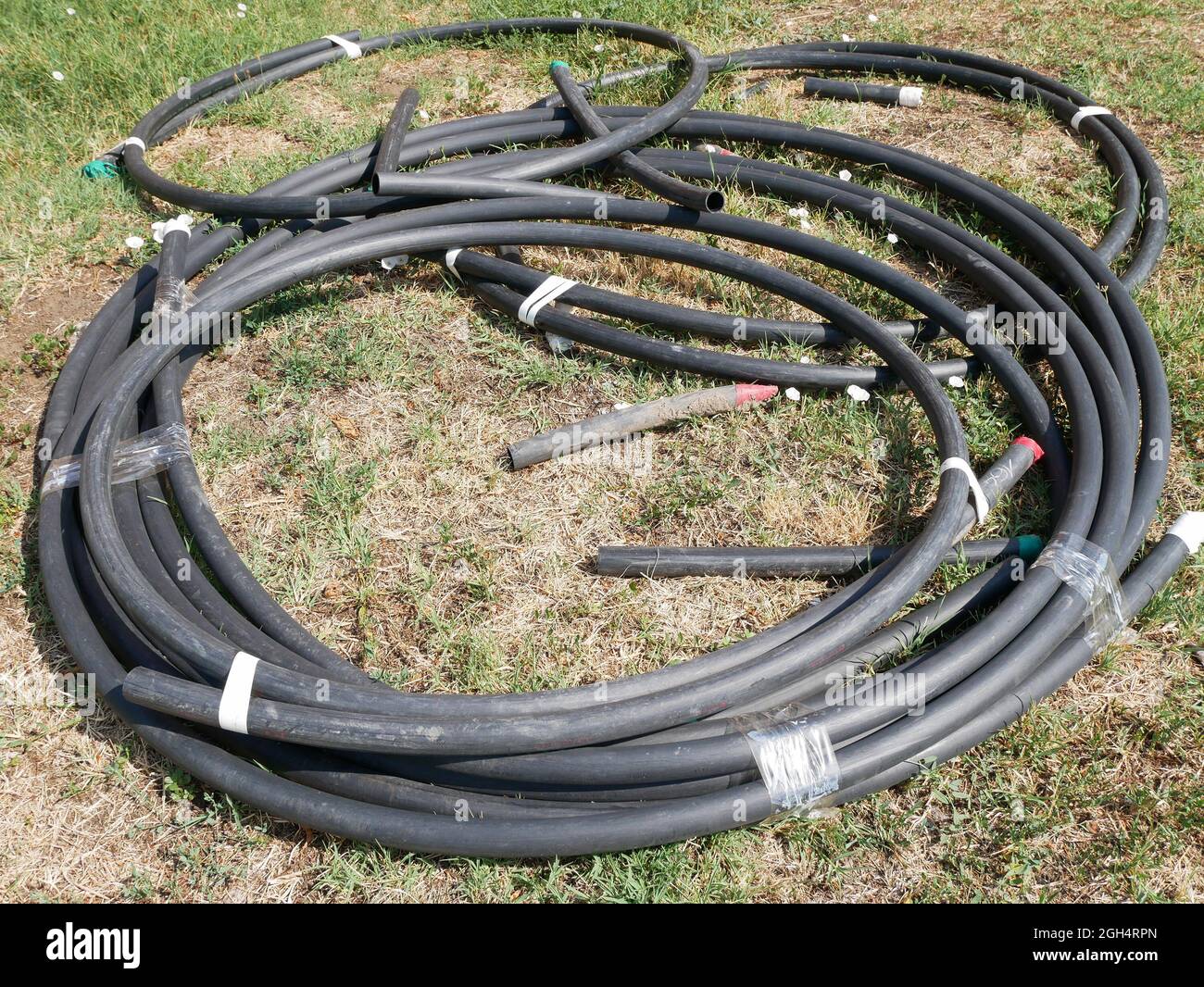 Optical ground wire hi-res stock photography and images - Alamy