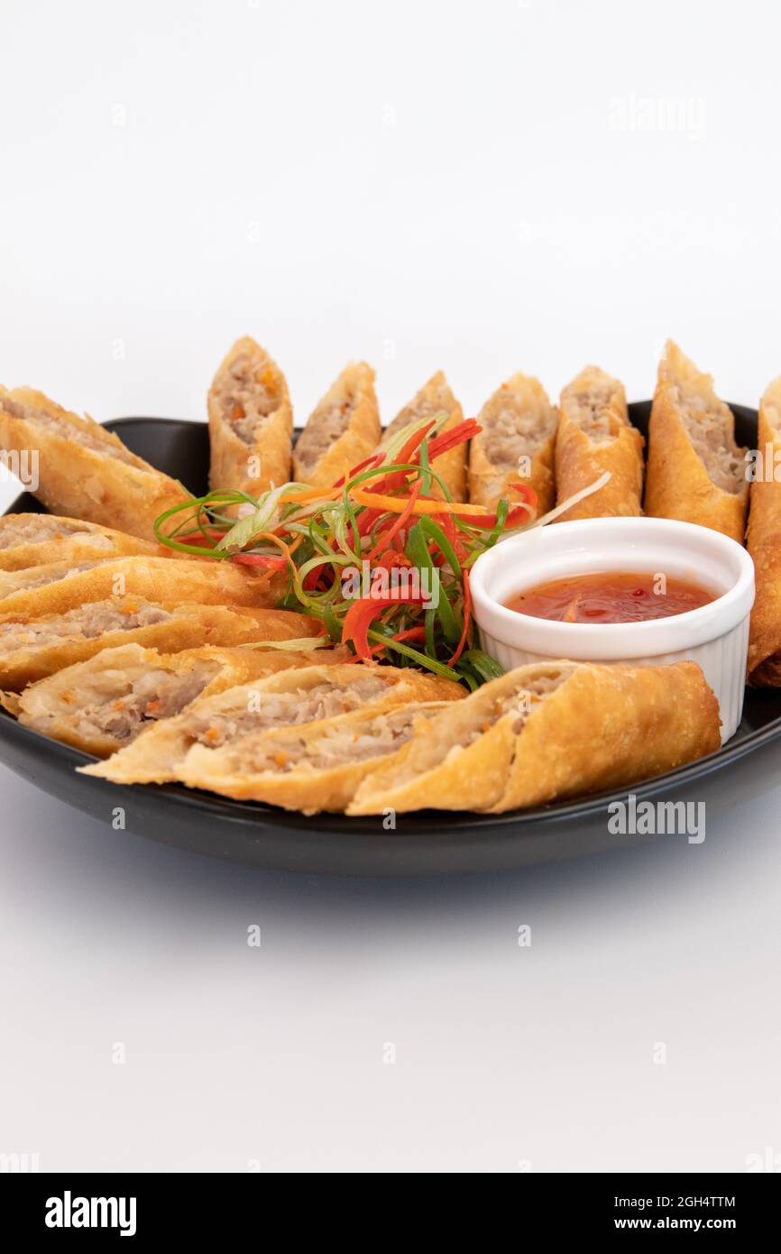 Lumpiang shanghai hi-res stock photography and images - Alamy