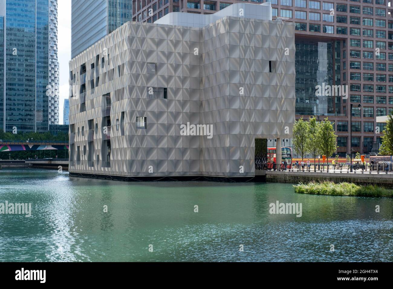 LONDON, UNITED KINGDOM - Aug 11, 2021: A breathtaking shot of The ...