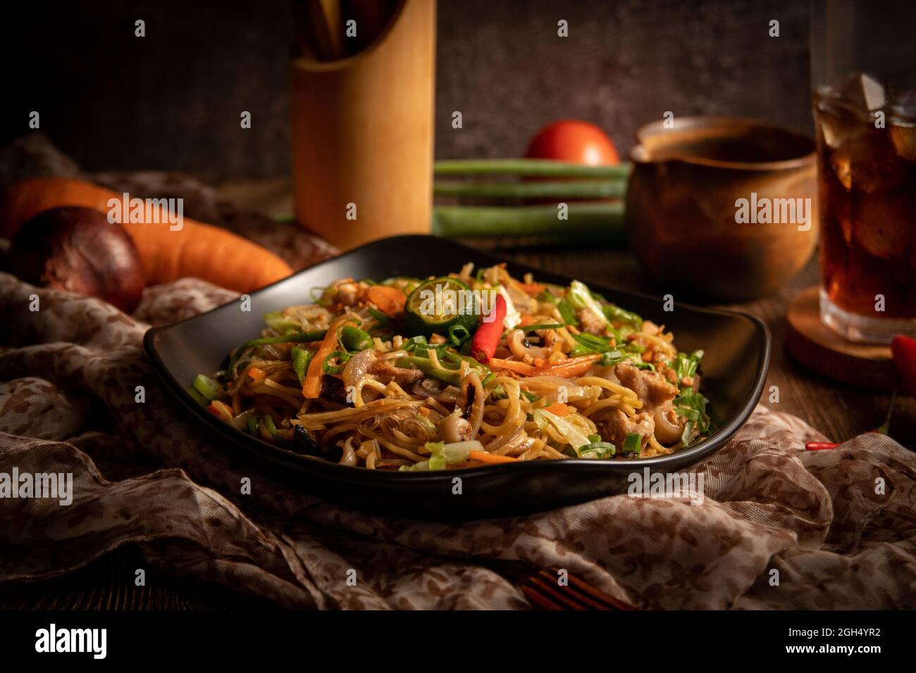 Pancit canton hi-res stock photography and images - Alamy