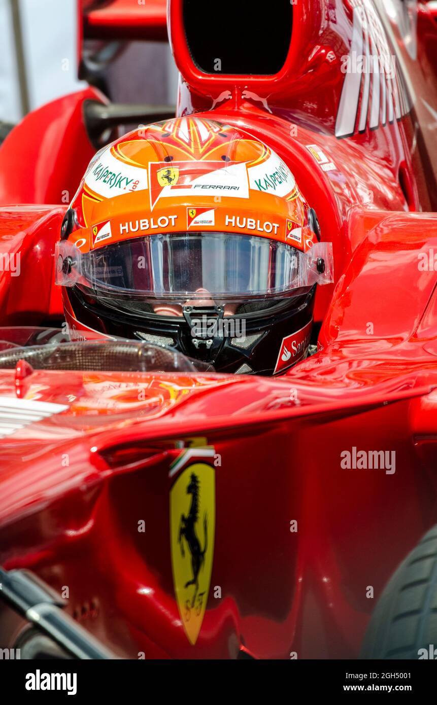 Cockpit helmet f1 hi-res stock photography and images - Alamy