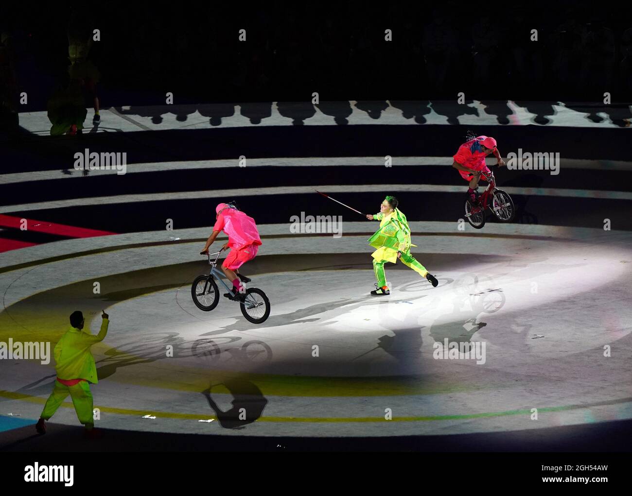 Tokyo olympic and paralympic games hi-res stock photography and images ...