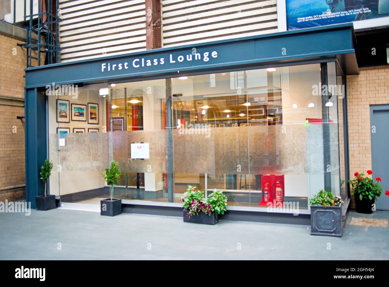 New First class Lounge, York Railway Station, York, England Stock Photo ...