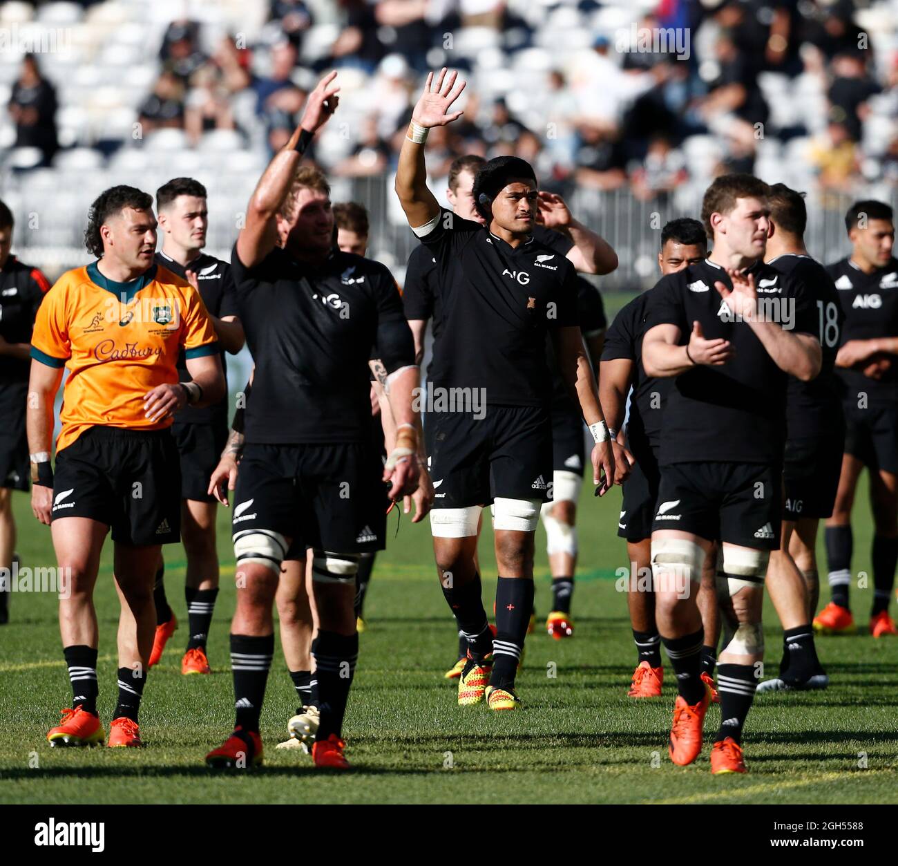 New zealand blacks rugby players hi-res stock photography and images ...