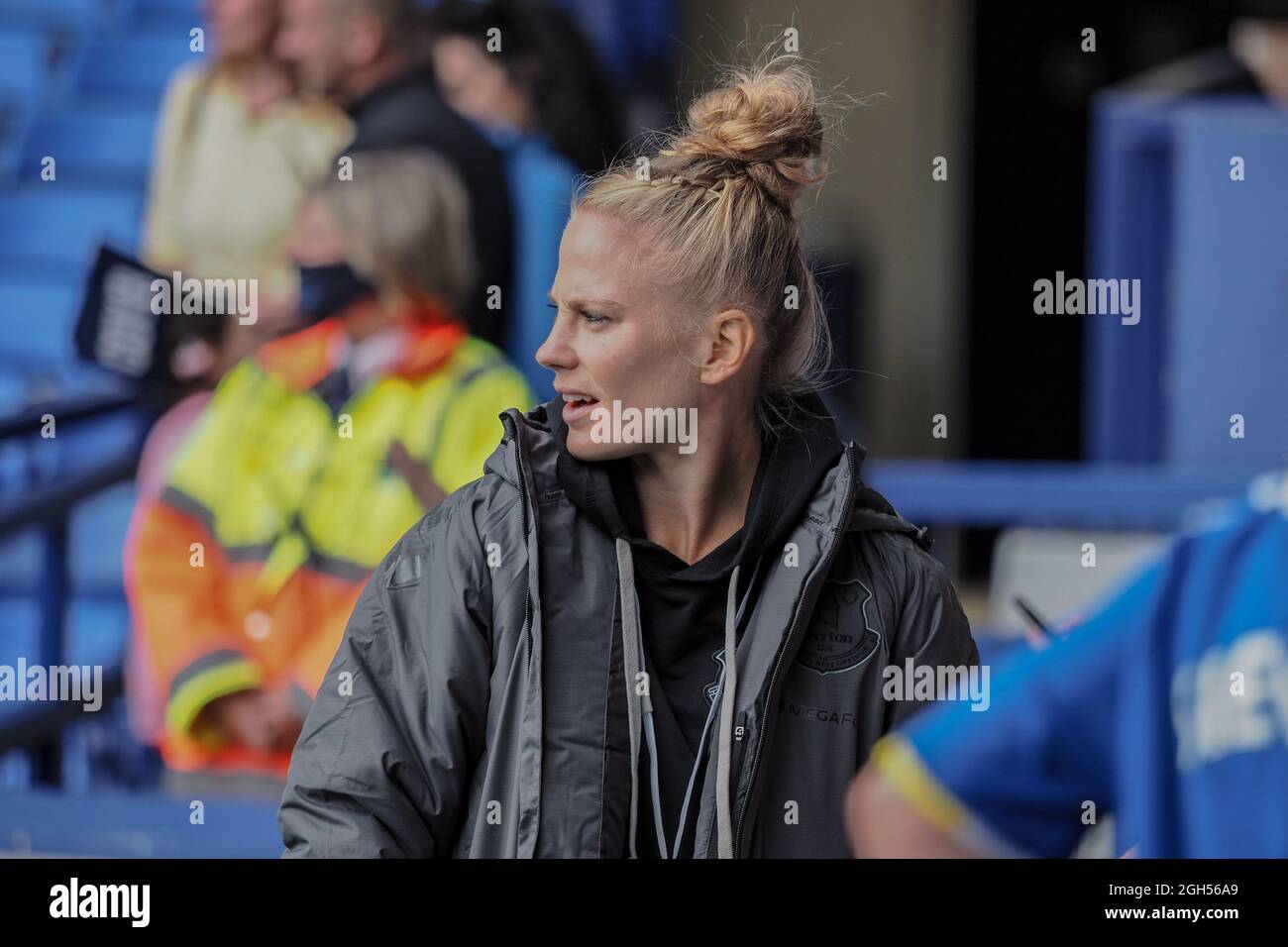 Leonie maier 21 hi-res stock photography and images - Alamy