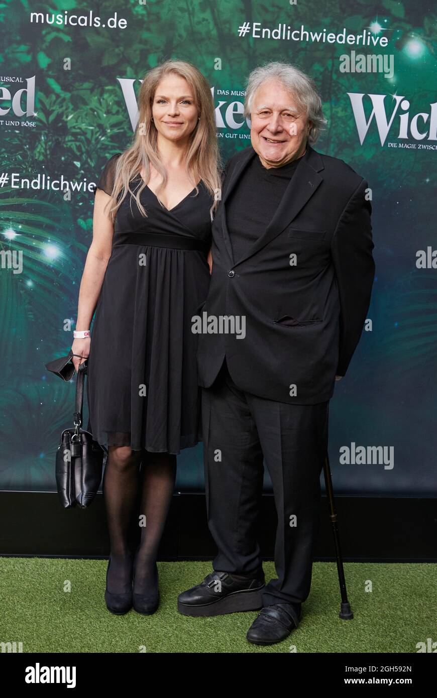 Hamburg, Germany. 05th Sep, 2021. Peter Urban, journalist, and his wife ...
