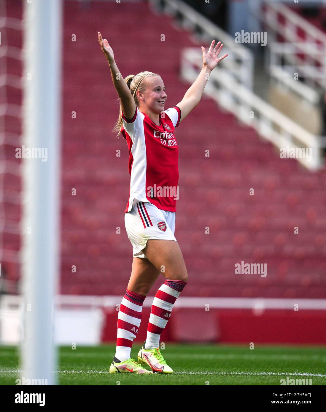 London, UK. 05th Sep, 2021. Beth Mead of Arsenal Women celebrates her ...