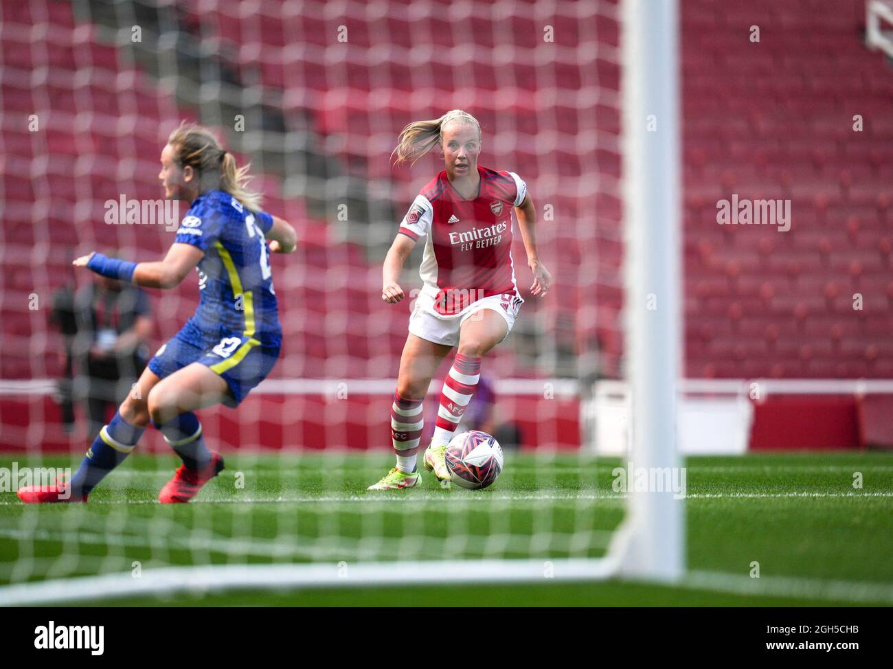 London, UK. 05th Sep, 2021. Beth Mead of Arsenal Women scores her 2nd ...