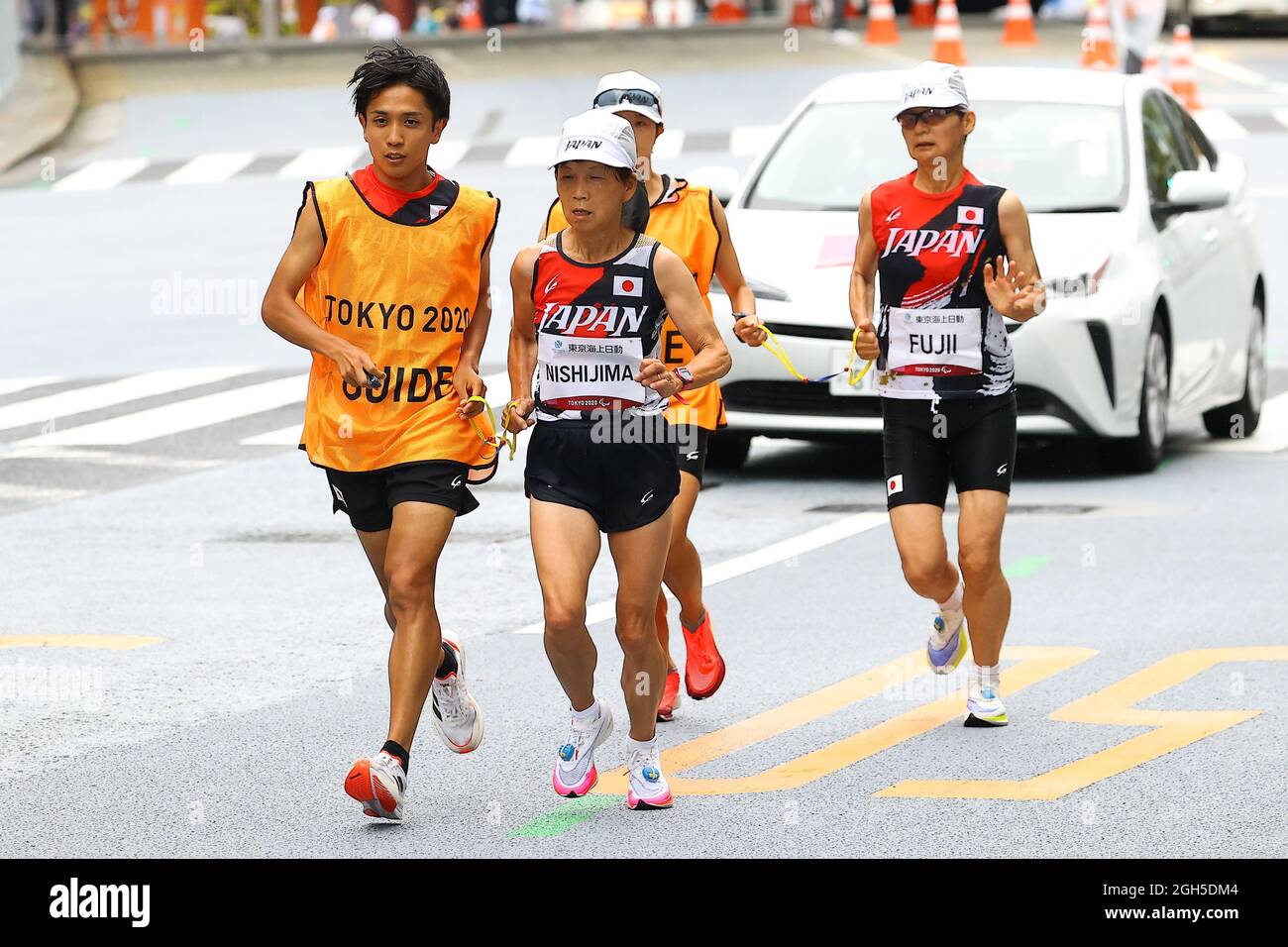 Tokyo, Japan. 05th Sep, 2021. Tokyo 2020, Paralympic marathon, city ...