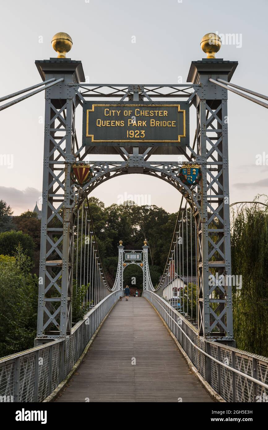 Queens park suspension footbridge over river dee chester 2021 hi-res ...