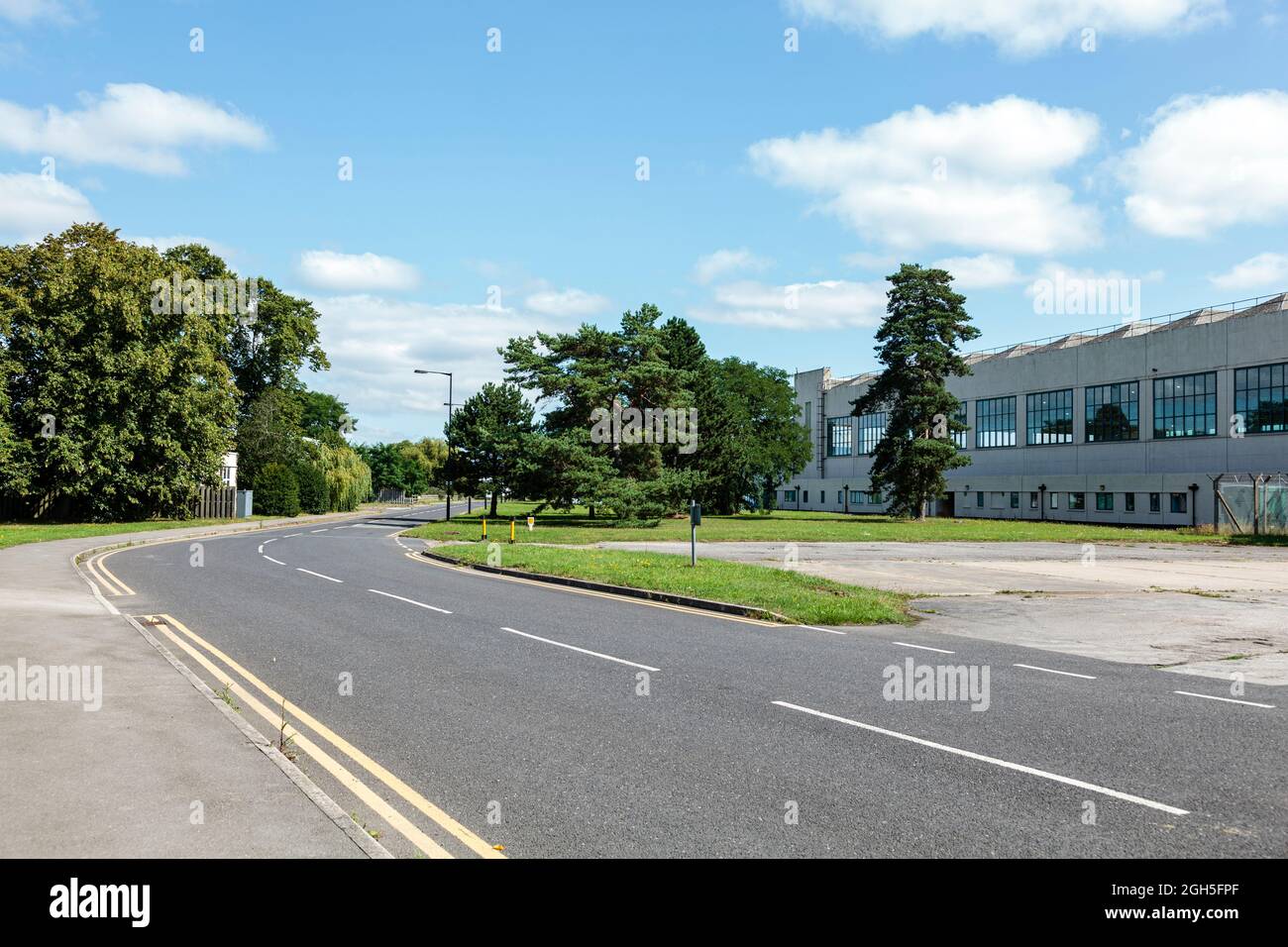 Ww2 aircraft hangar hi-res stock photography and images - Alamy