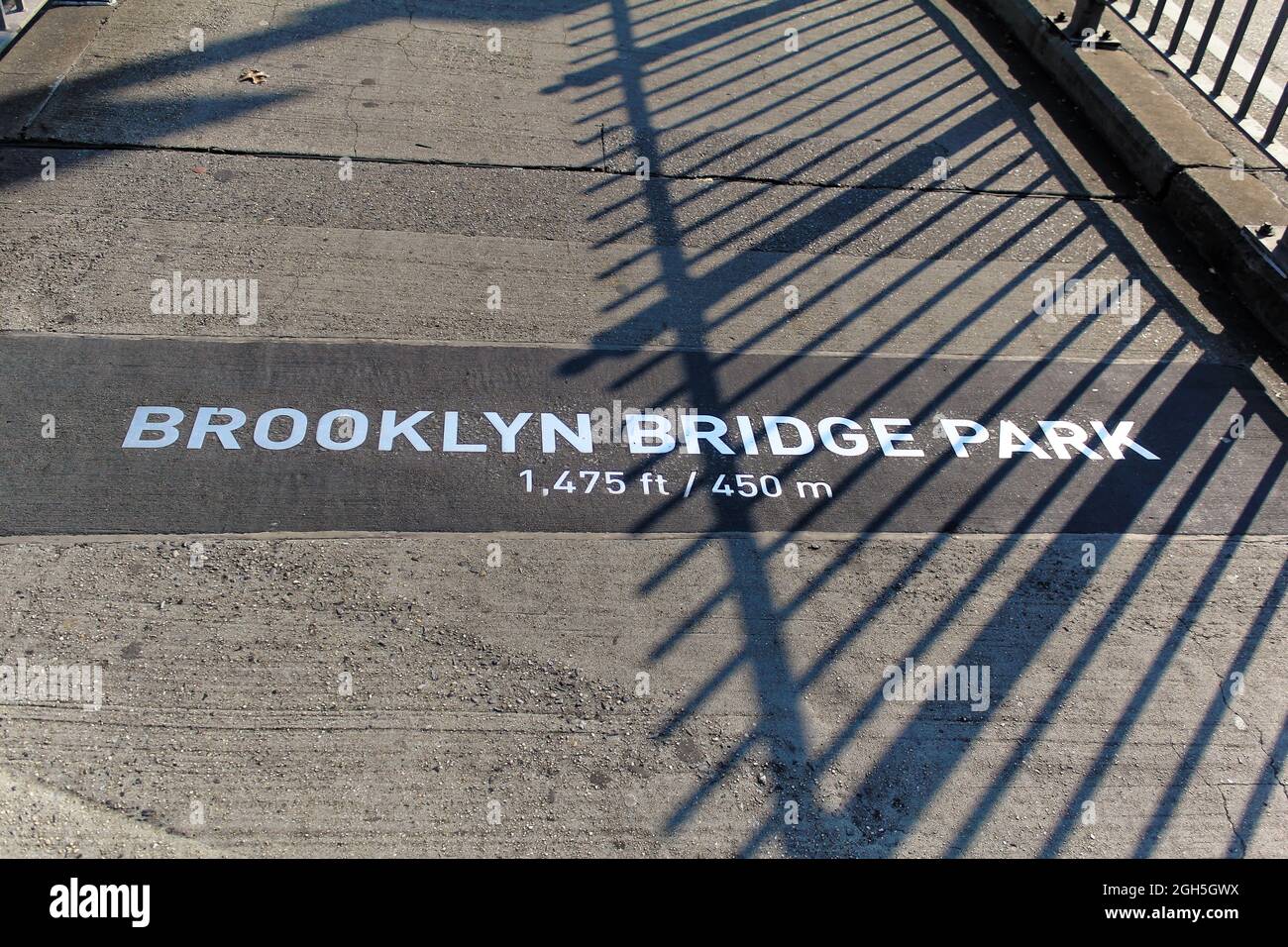 Welcome to brooklyn sign hi-res stock photography and images - Alamy