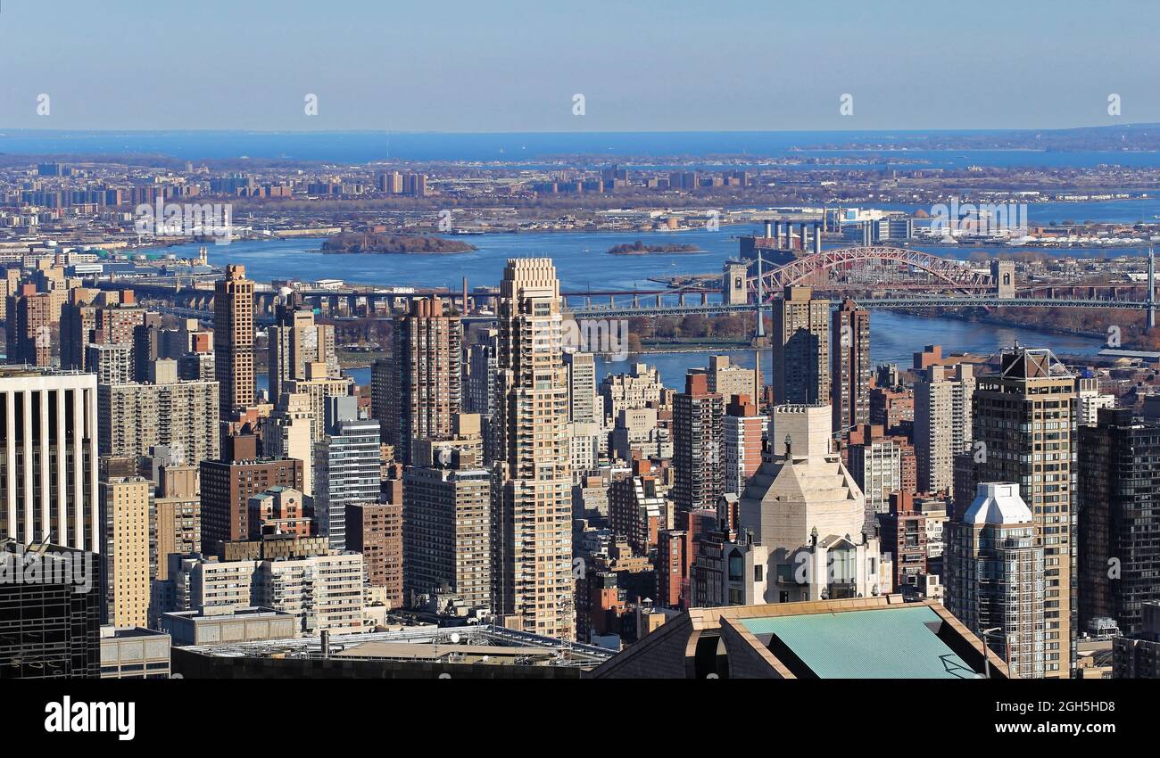 Manhattan view buildings panoramic new york hi-res stock photography ...