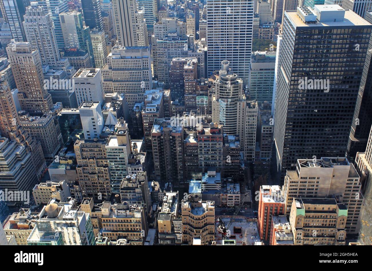 New York, USA - November 21, 2010: New York City Manhattan street ...