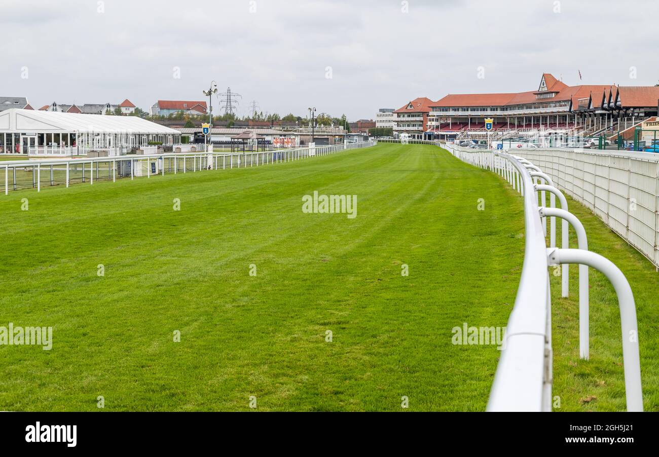 Chester uk chester racecourse hi-res stock photography and images - Alamy