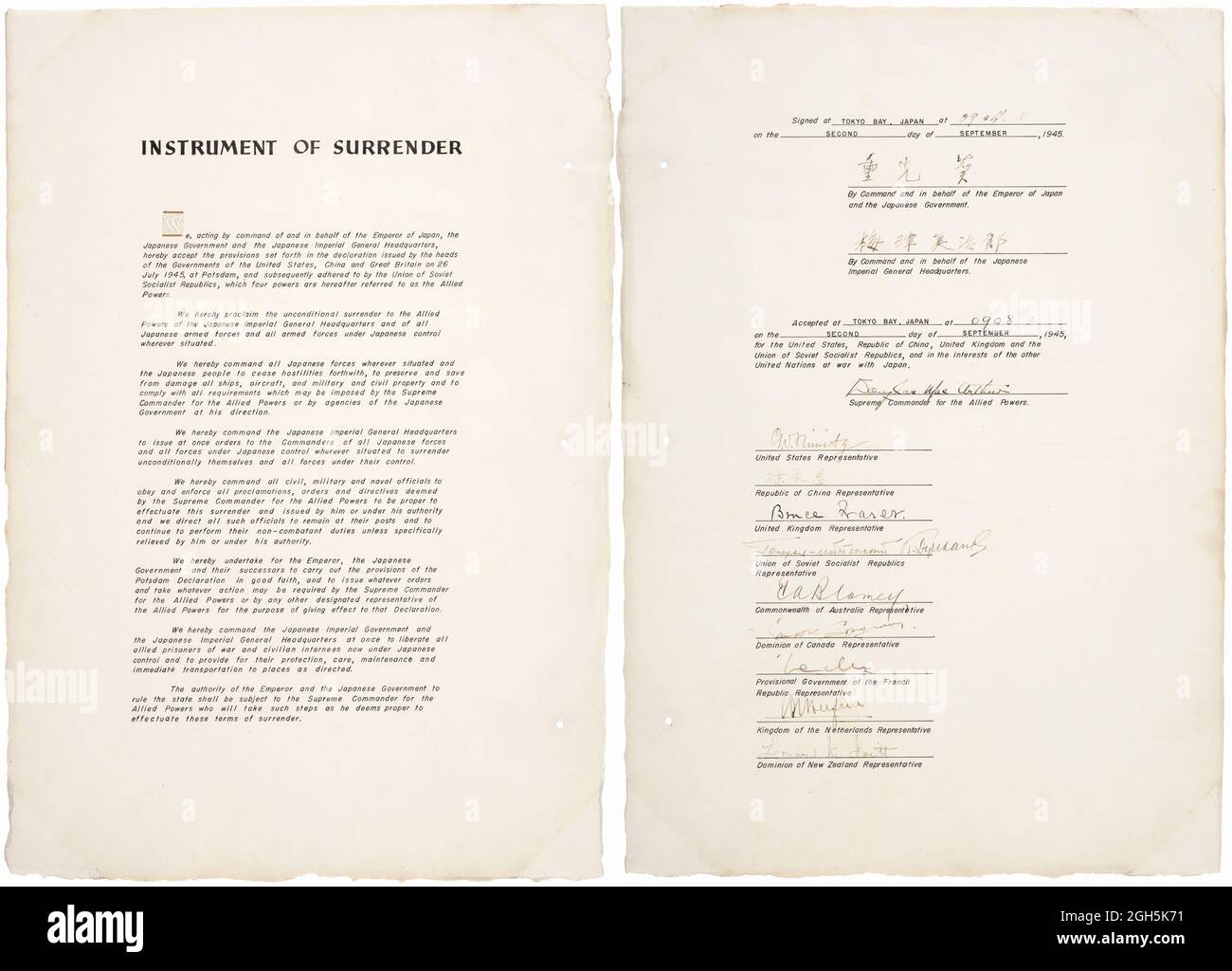 World war ii japanese surrender hi-res stock photography and images - Alamy