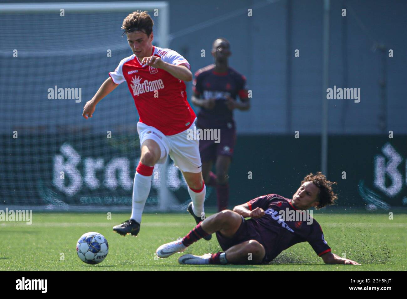 MAASTRICHT, NETHERLANDS - SEPTEMBER 5: Matteo Waem of MVV Maastricht ...