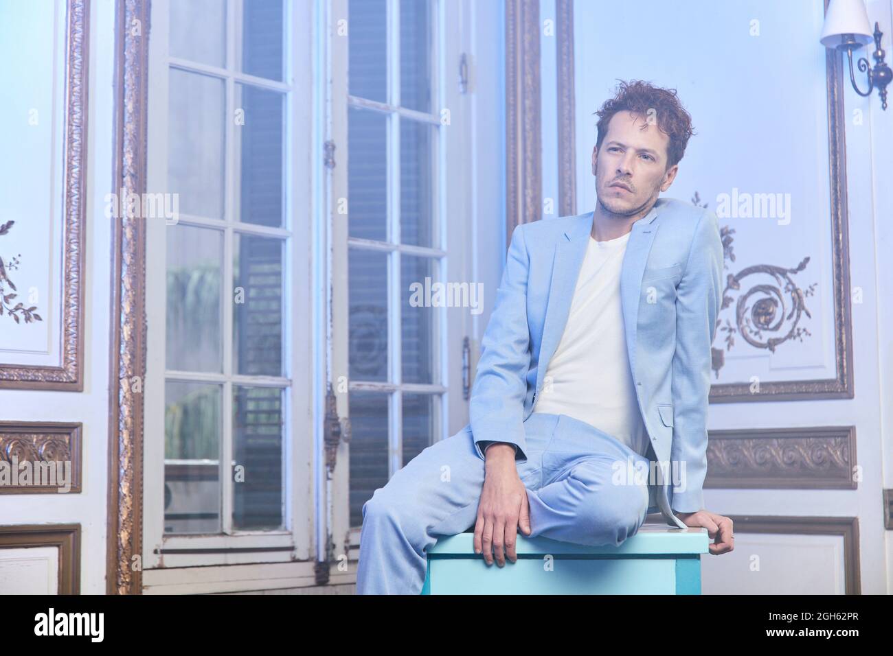 Posh gentleman hi-res stock photography and images - Alamy