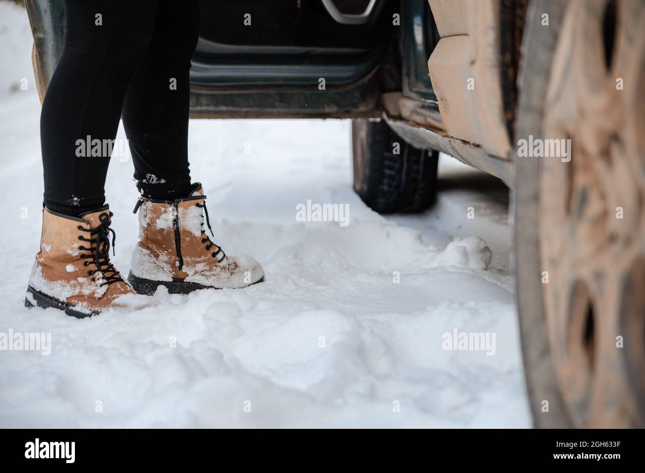 Getting out of car hi-res stock photography and images - Alamy