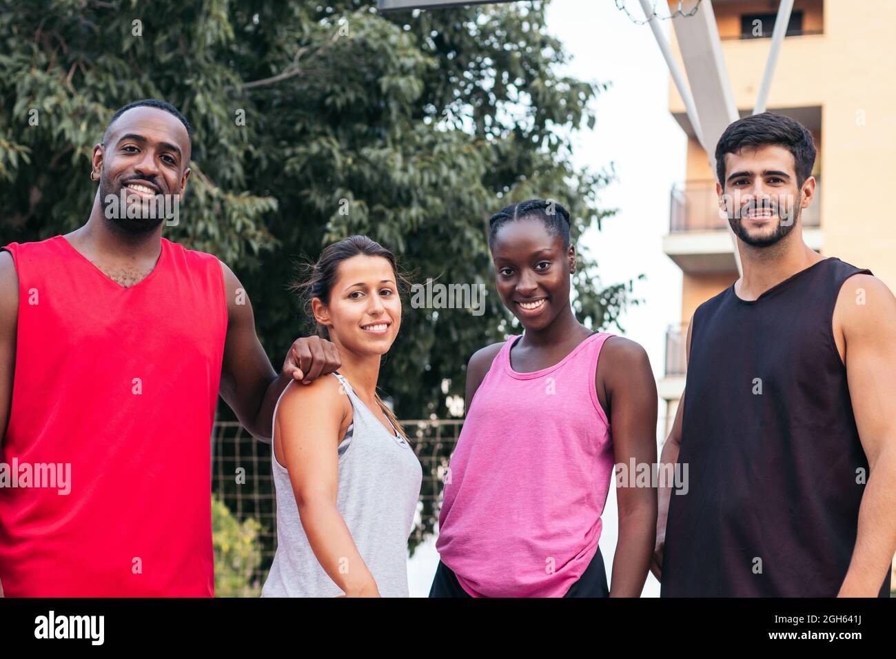 Multiracial group athlete hi-res stock photography and images - Alamy