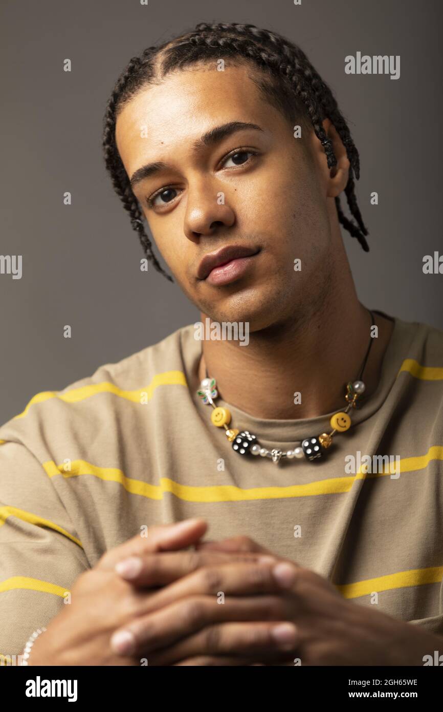 90s male model hi-res stock photography and images - Alamy
