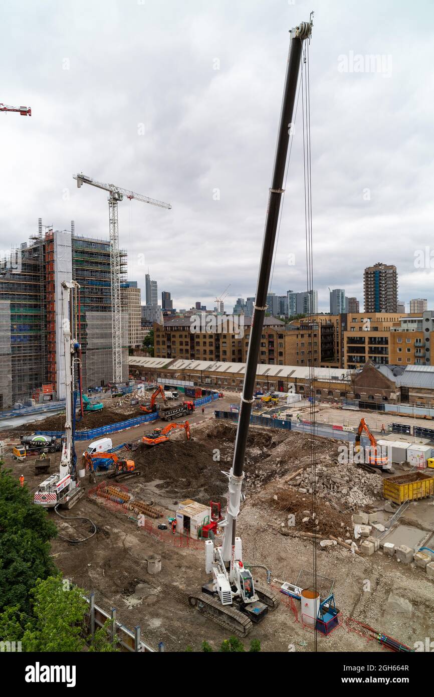 London Dock construction site Stock Photo - Alamy
