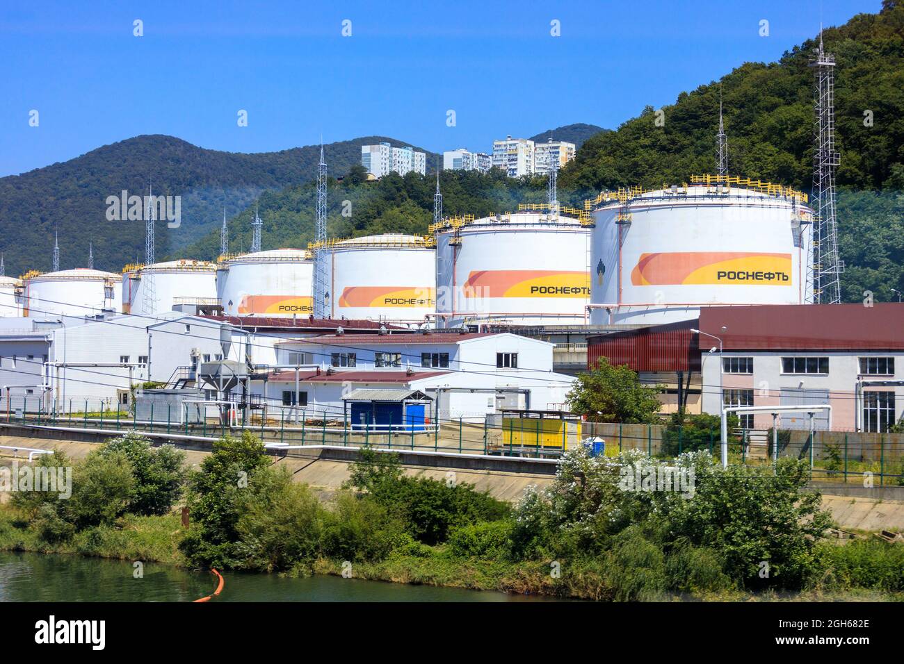 Tuapse refinery hi-res stock photography and images - Alamy