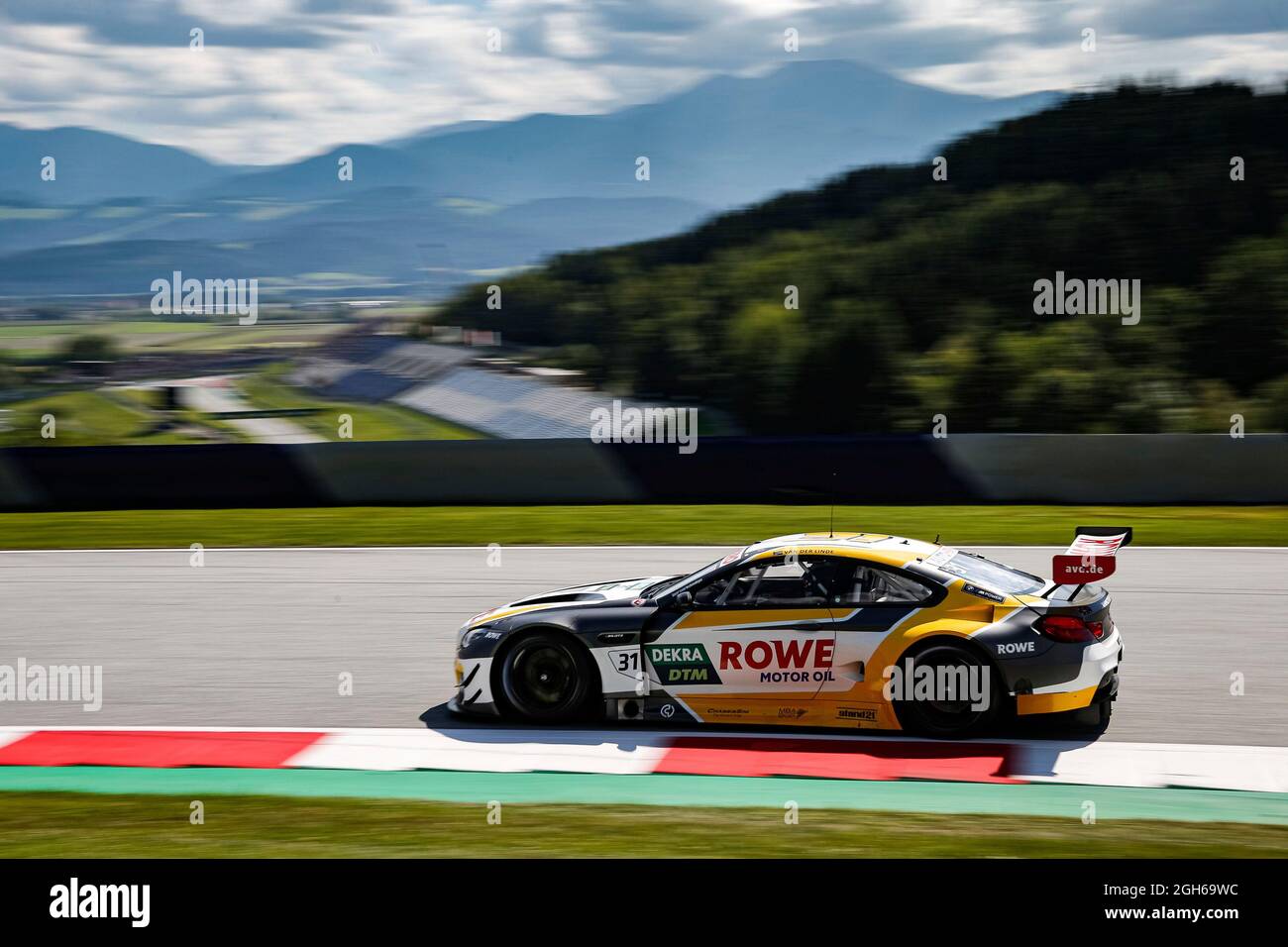 Spielberg: DTM Red Bull Ring 2021, (Photo by Hoch Zwei) 31 Sheldon van ...