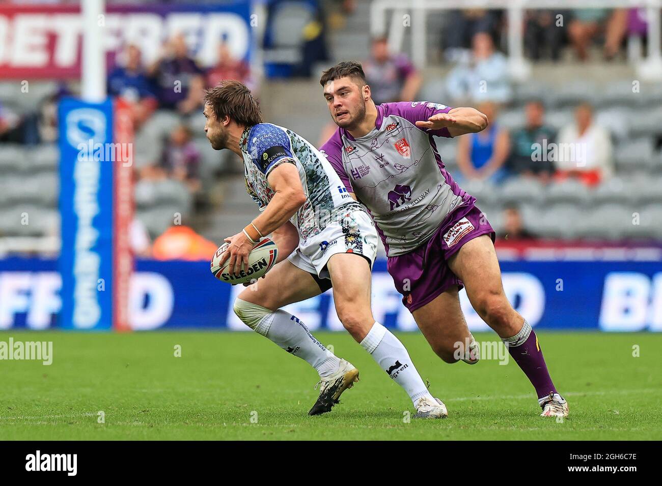 Joe Mellor (7) of Leigh Centurions is tackled by Matty Storton (18) of ...