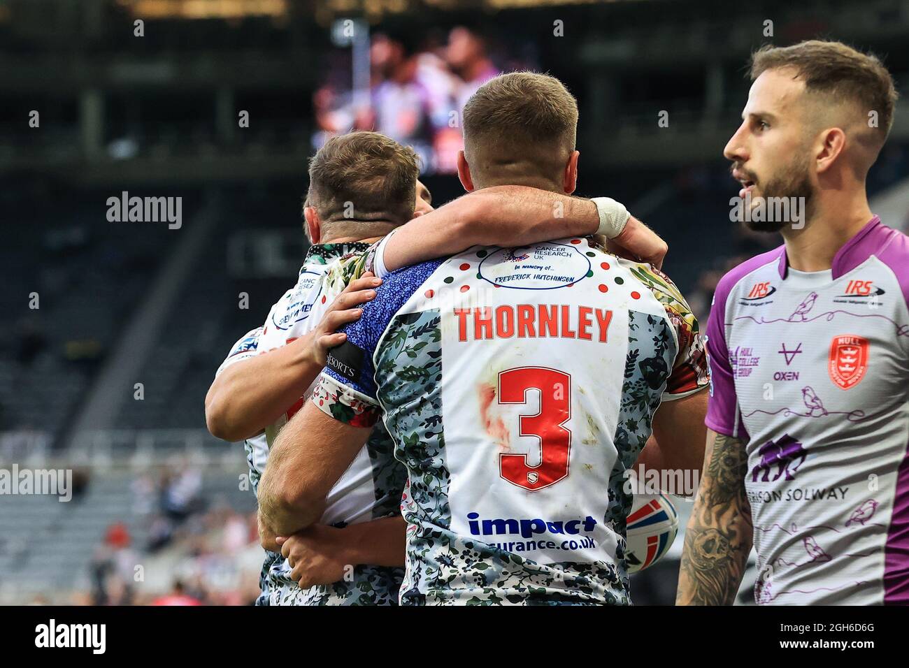 Matty Russell (2) of Leigh Centurions celebrates his try Stock Photo ...