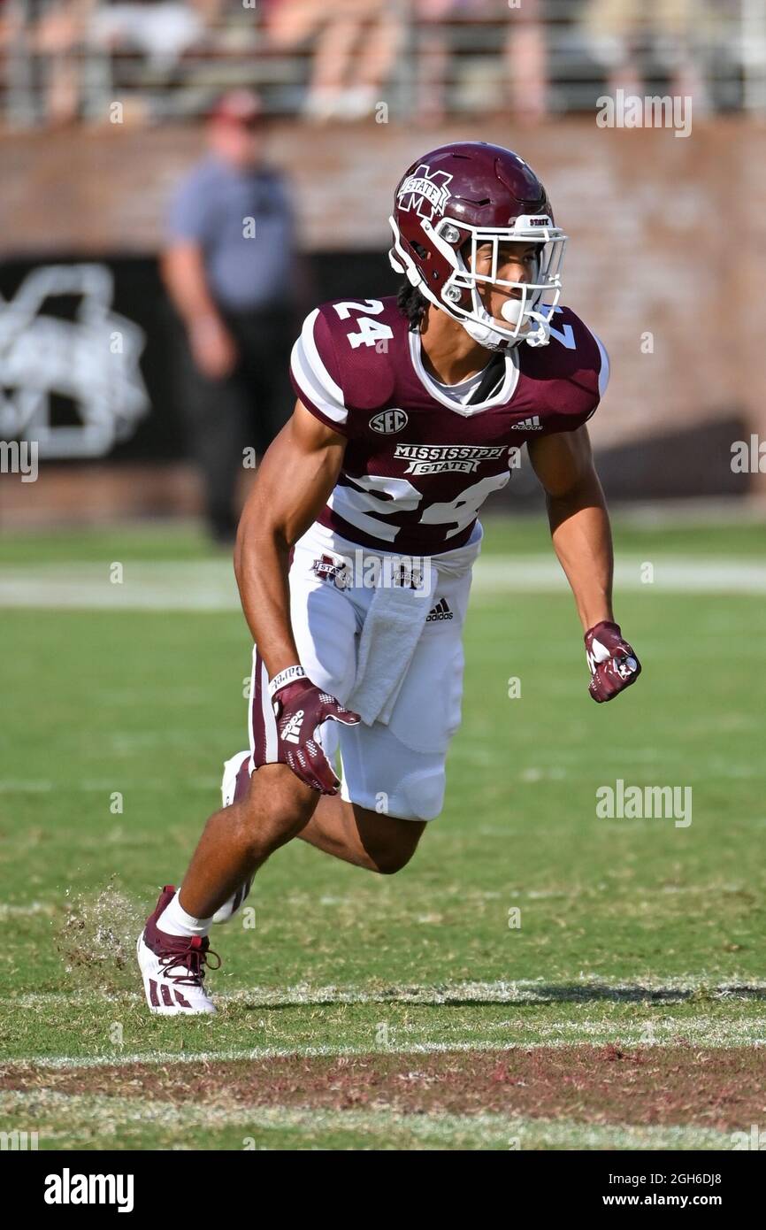 Action ford football hi-res stock photography and images - Alamy