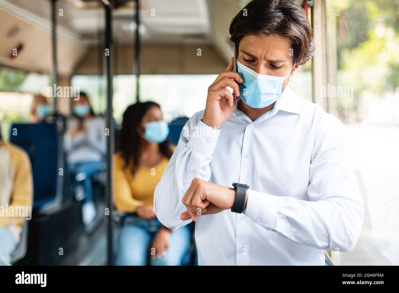 Talking on the bus hi-res stock photography and images - Alamy