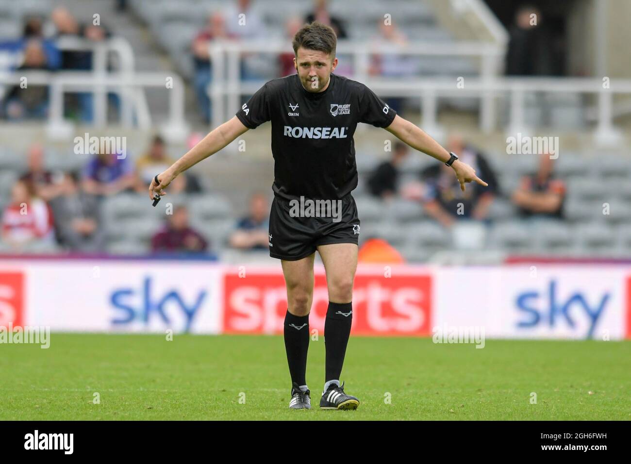 Marcus griffiths hi-res stock photography and images - Alamy