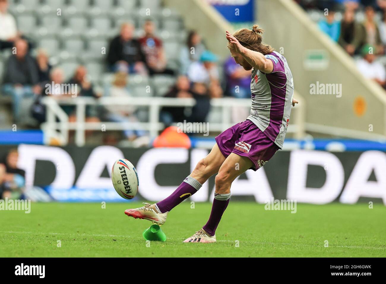 Joe keyes hi-res stock photography and images - Alamy