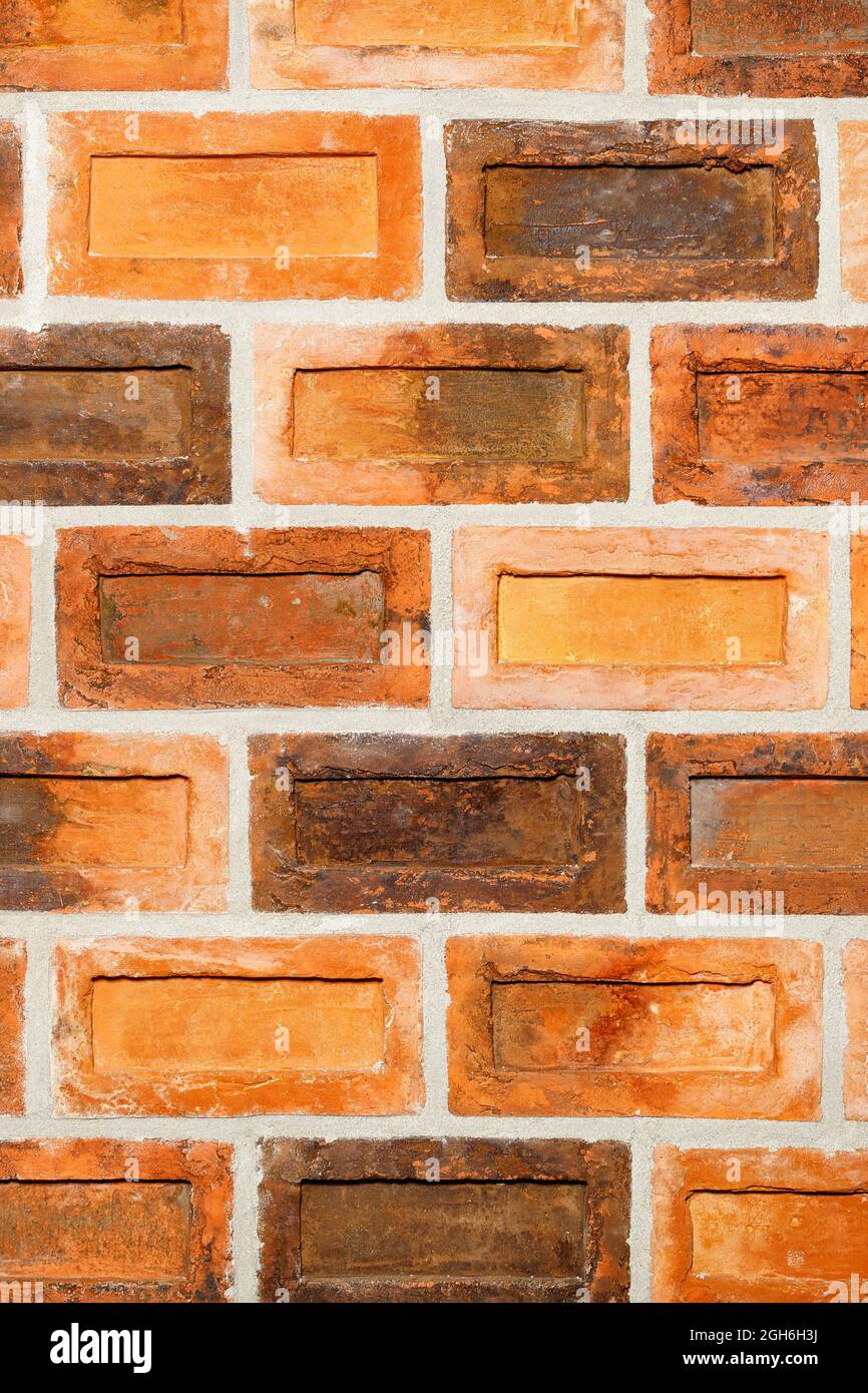 Protruding bricks hi-res stock photography and images - Alamy