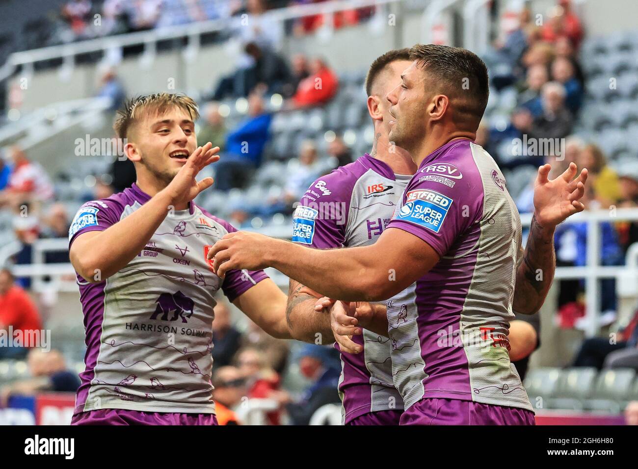 Ryan Hall (5) of Hull KR celebrates his try Stock Photo - Alamy