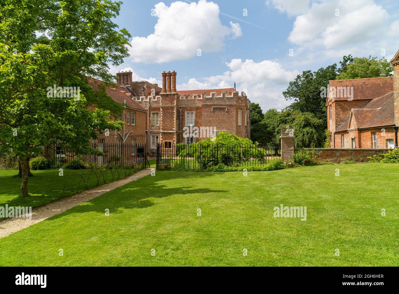 The Vyne, Tudor House Stock Photo - Alamy