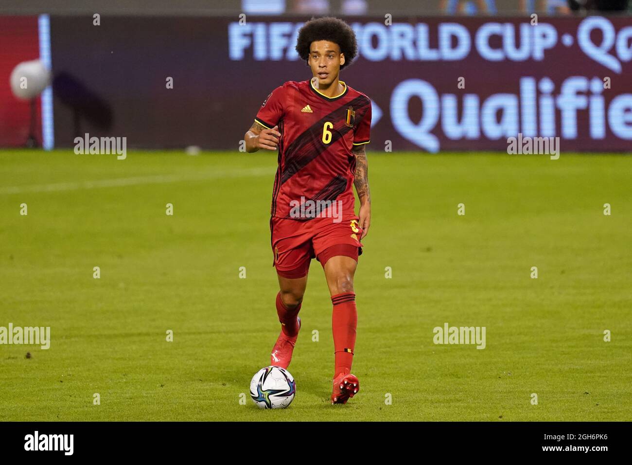 Axel witsel hi-res stock photography and images - Alamy
