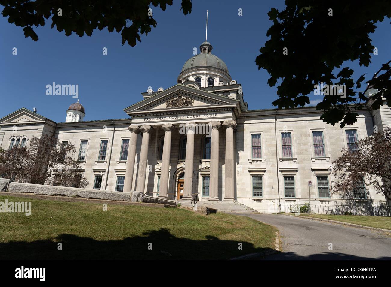 At kingston county court hi-res stock photography and images - Alamy