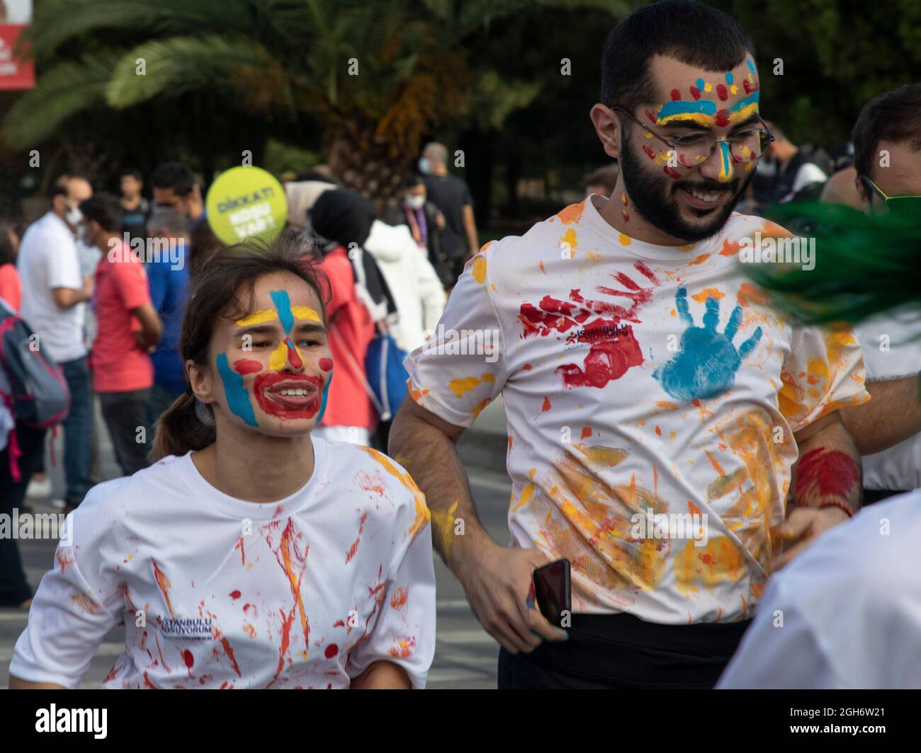 Istanbul, Turkey. 5th Sep, 2021. Runners take part in the Color Run in ...