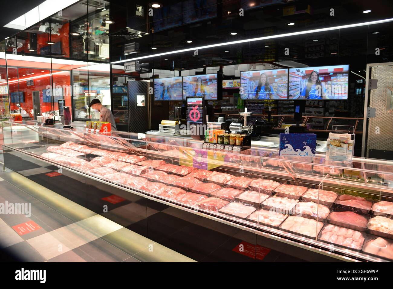 Sofia, Bulgaria - Aug 25 2021: At Fantastiko supermarket. Raw meat ...